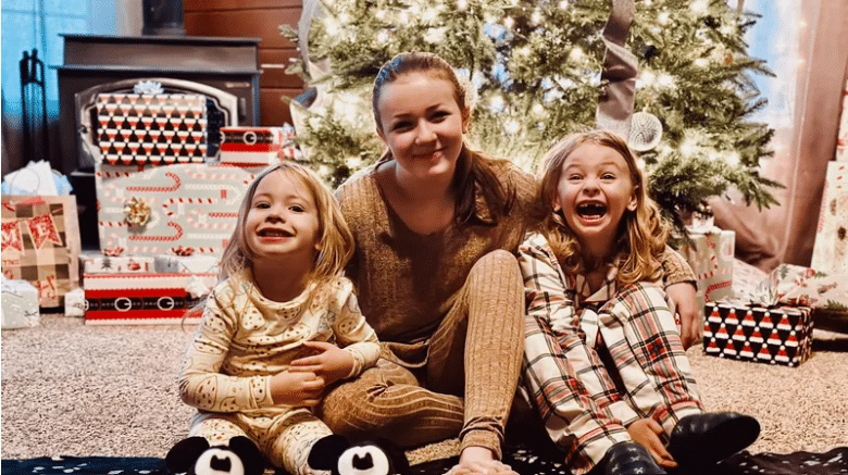 Soldiers' Angels Adopt-A-Family program needs sponsors - Soldiers' Angels